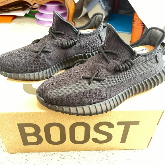 Yeezy | Shoes | Authentic Adidas Yeezy Boost 35 V2 Onyx Hq4540 Mens Low ...